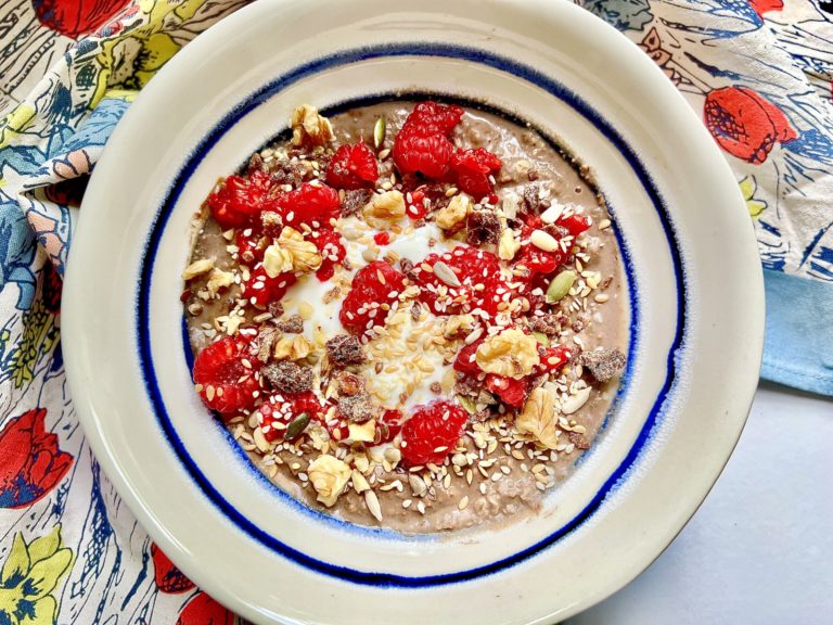 Chocolate Raspberry Porridge Bowl – The Nutrition Consultant